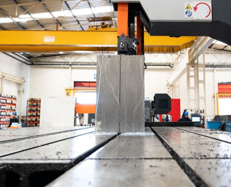 Tenacidad del acero: qué es, para qué sirve y ejemplos - ACEROA